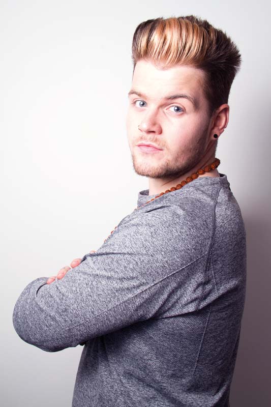 Referent - Kyle Gray