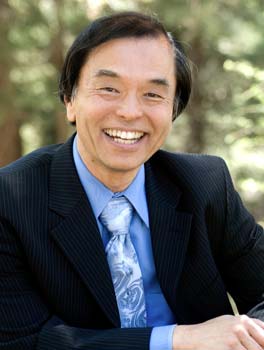 Referent - Michael J. Tamura